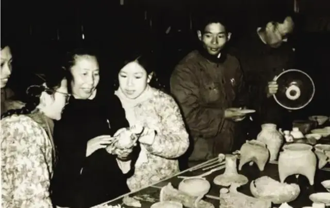 Zeng Zhaoyu – The Chinese Archaeologist “Married to the Museum”